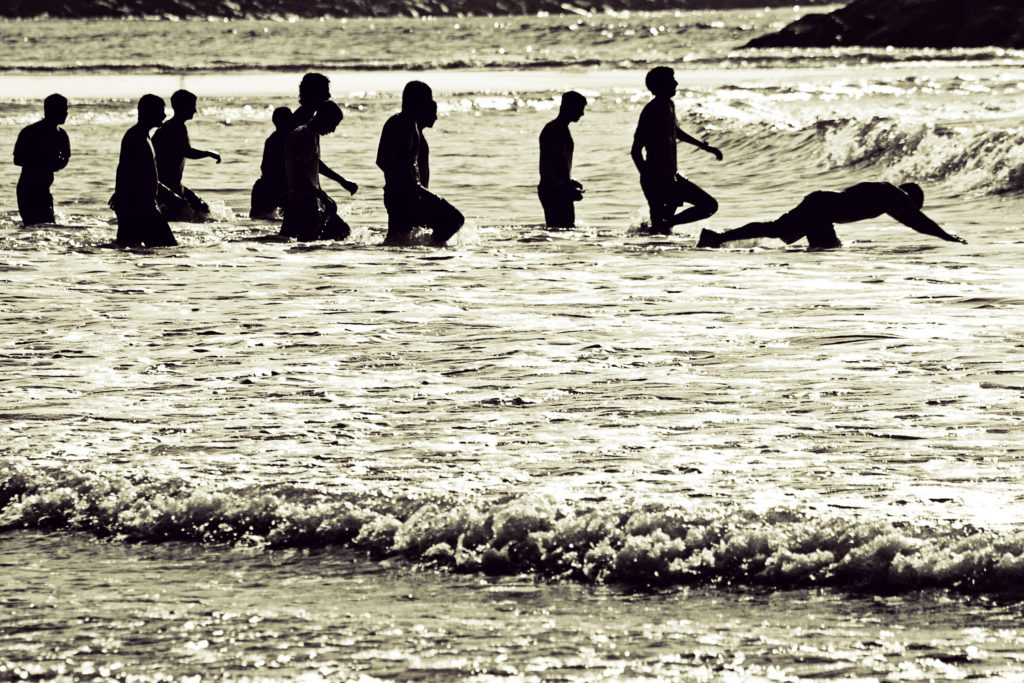 OREN GOLAN - Photography Magazine - Lens Magazine